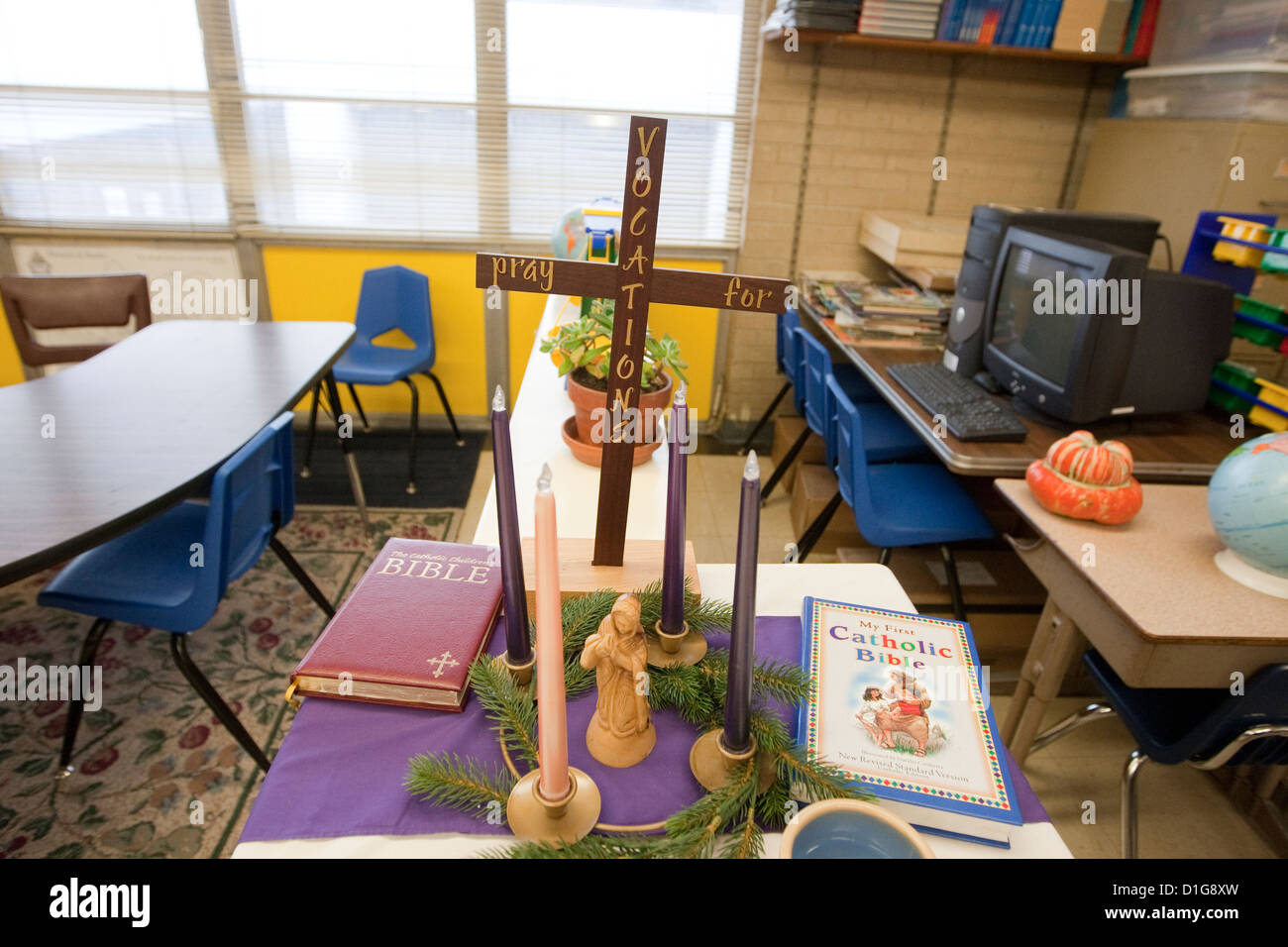 Holy bible in classroom hi-res stock photography and images - Alamy