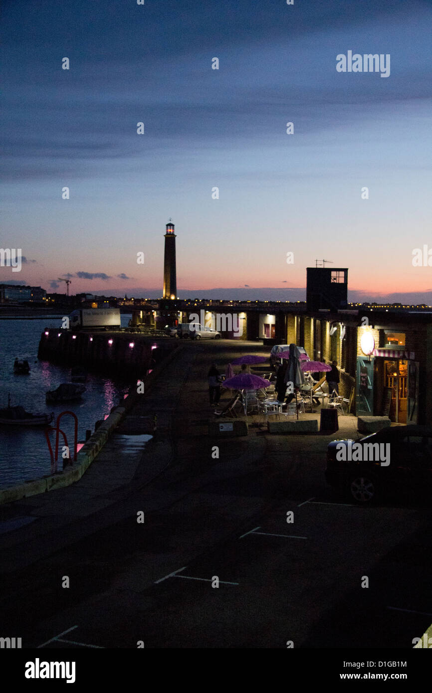 Margate’s harbour arm pier hi-res stock photography and images - Alamy
