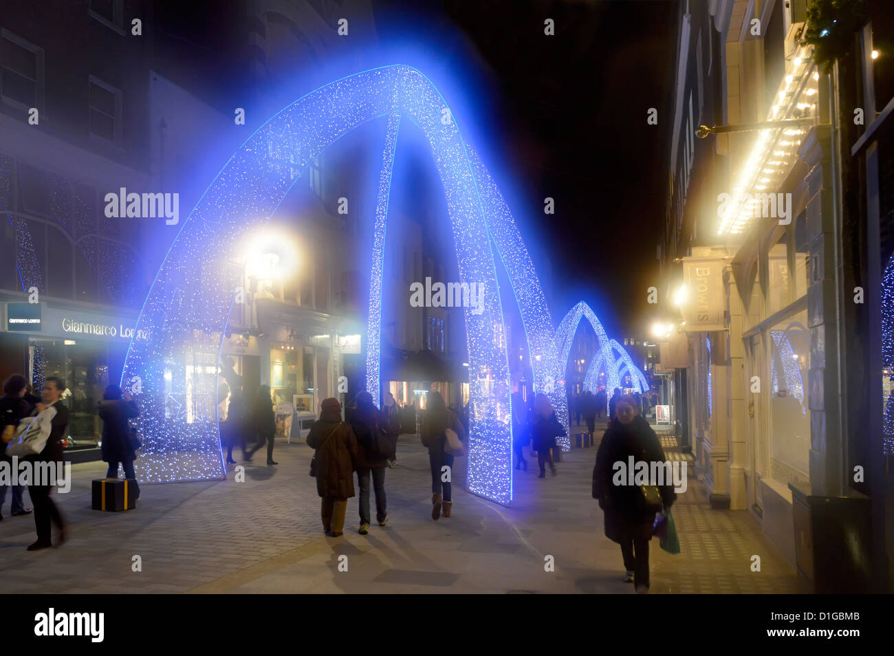 Mayfair Street Night High Resolution Stock Photography and Images - Alamy