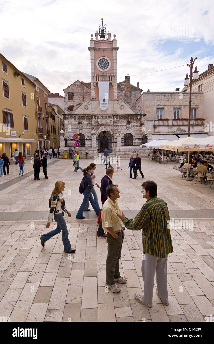 Elk192-2033v Croatia, Dalmatian Coast, Zadar, Narodni Trg with Town ...