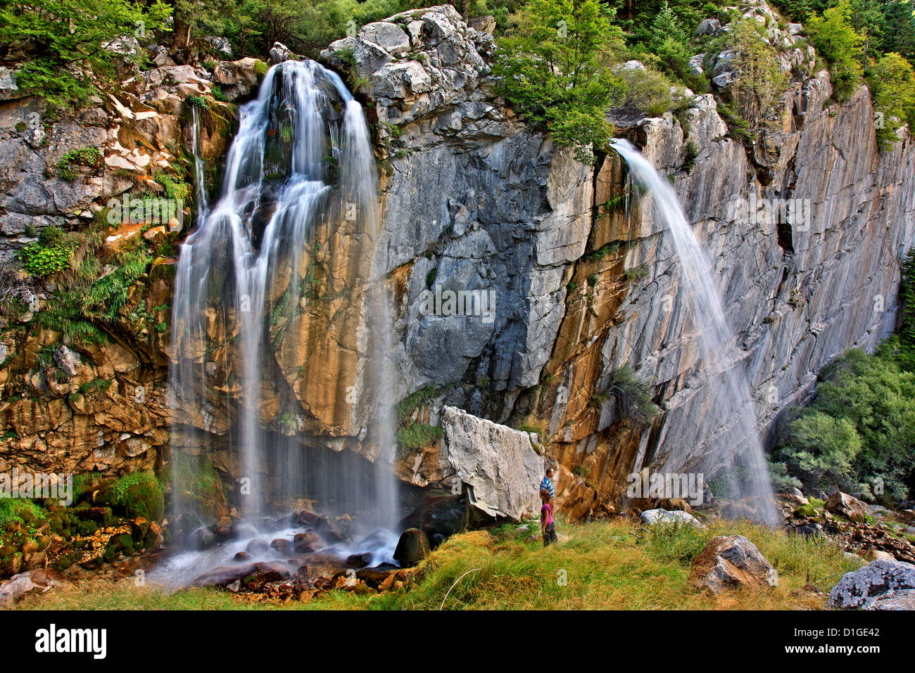 The double waterfalls of "Souda", very close to Theodoriana , Tzoumerka ...