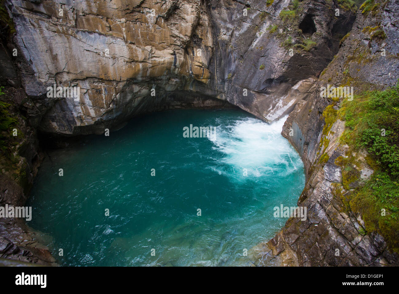 Johnson Creek in Johnson Canyon in Banff National Park in the Canadian ...