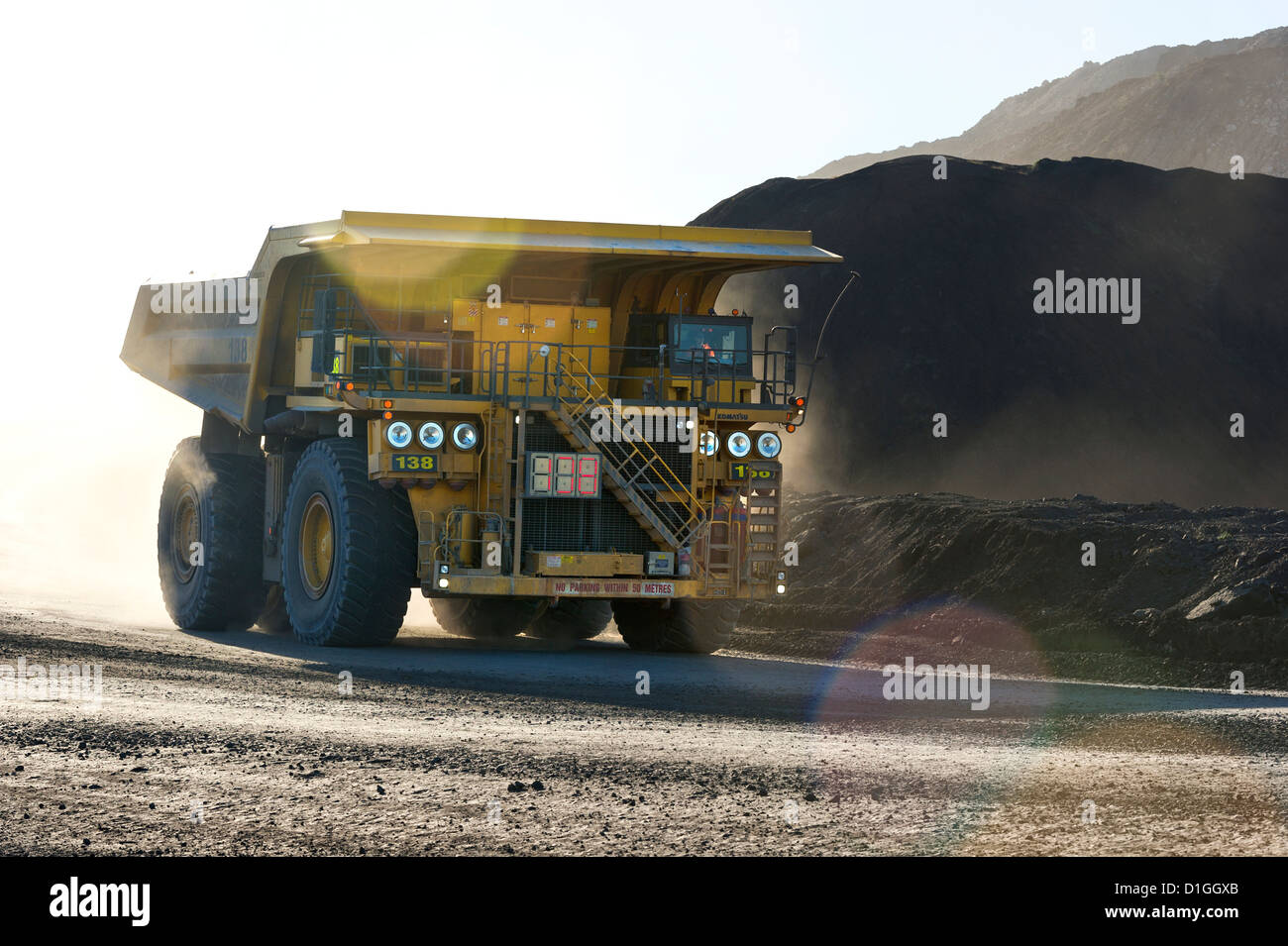 Mining truck close ups hi-res stock photography and images - Alamy