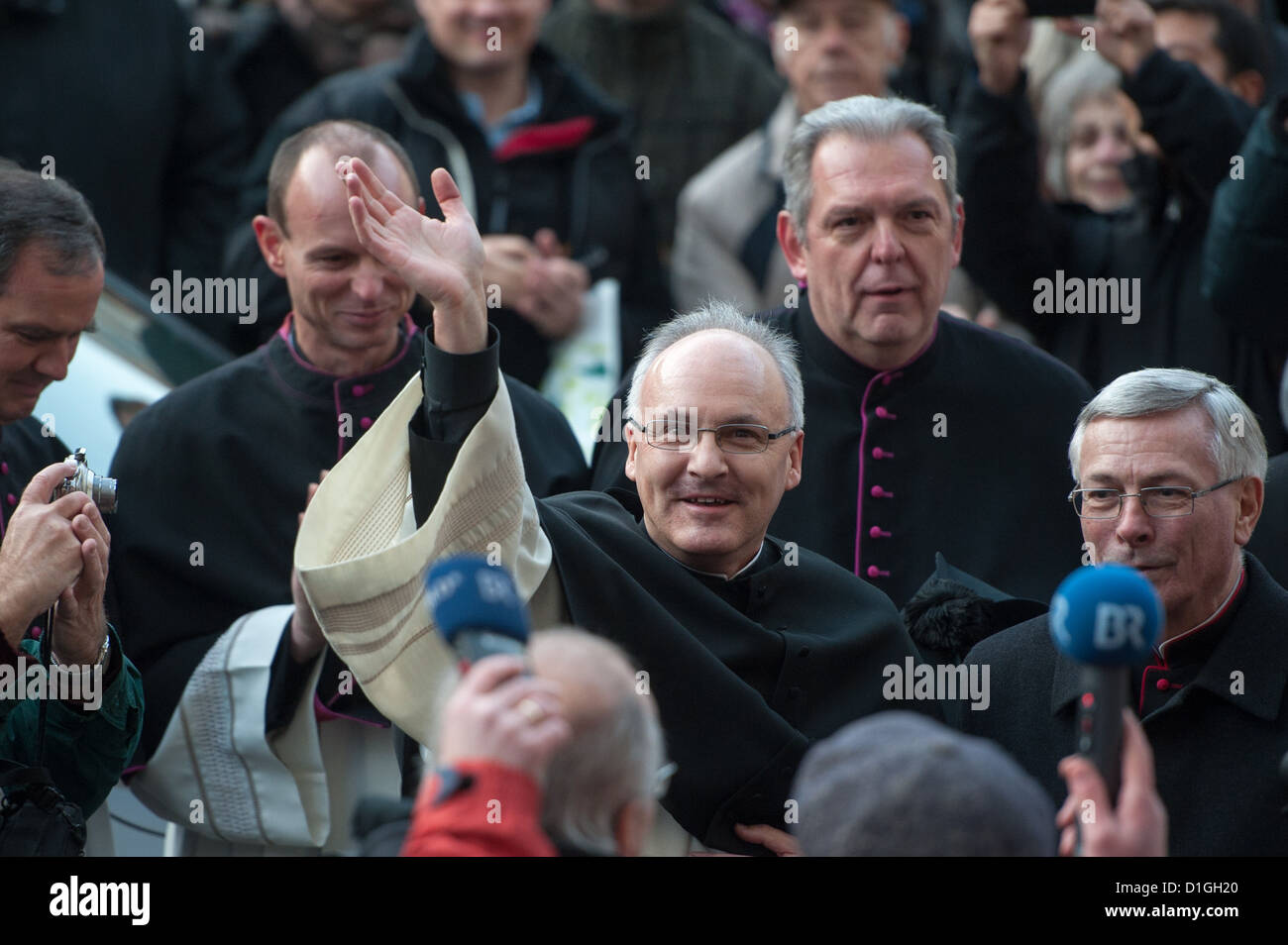 Bishop rudolf voderholzer hi-res stock photography and images - Alamy