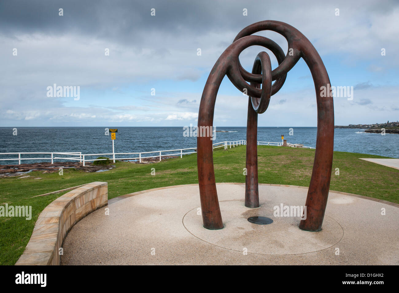The walk along the sea front in the Eastern suburbs of Sydney is ...