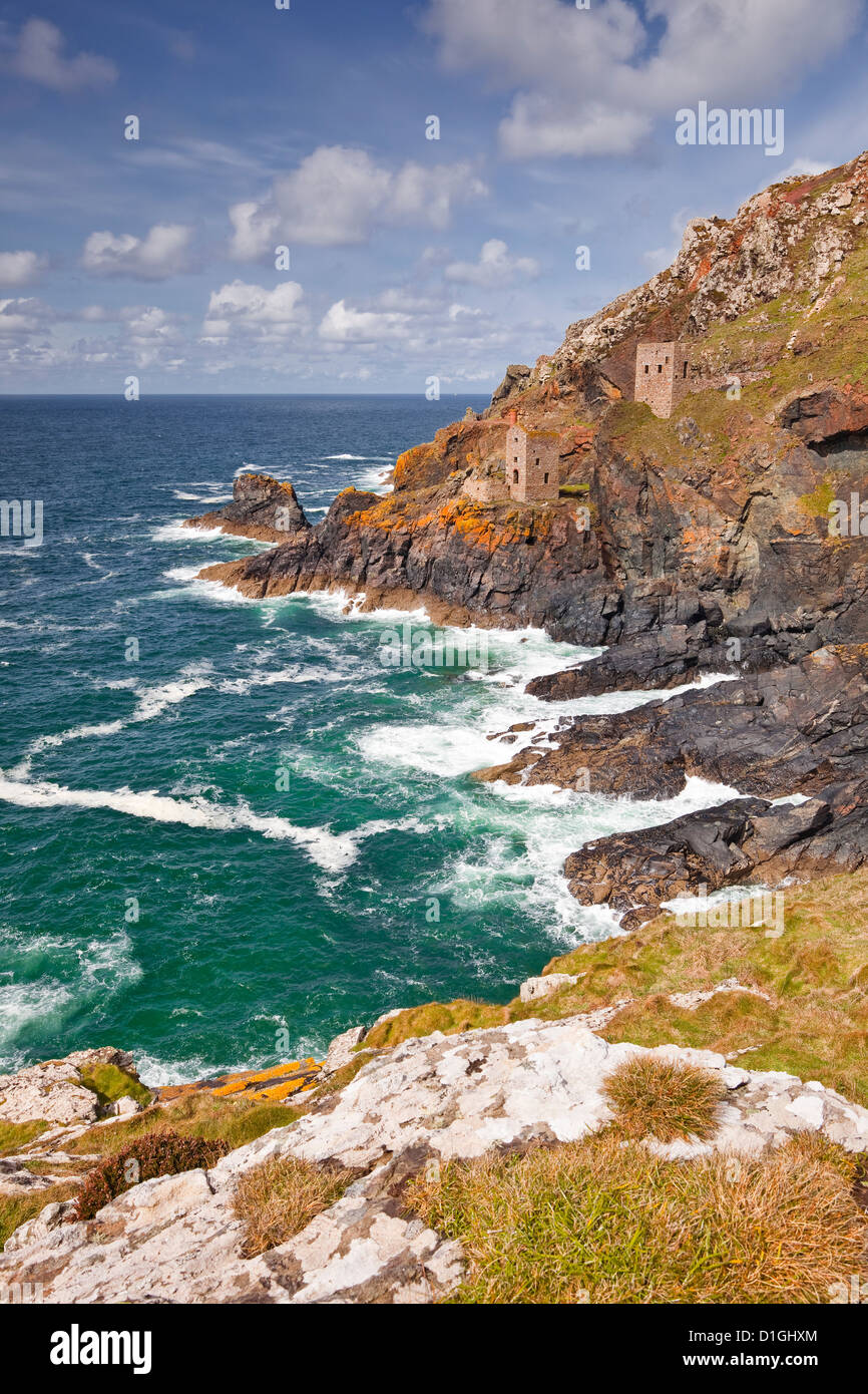 The Crown engine houses near to Botallack, UNESCO World Heritage Site ...
