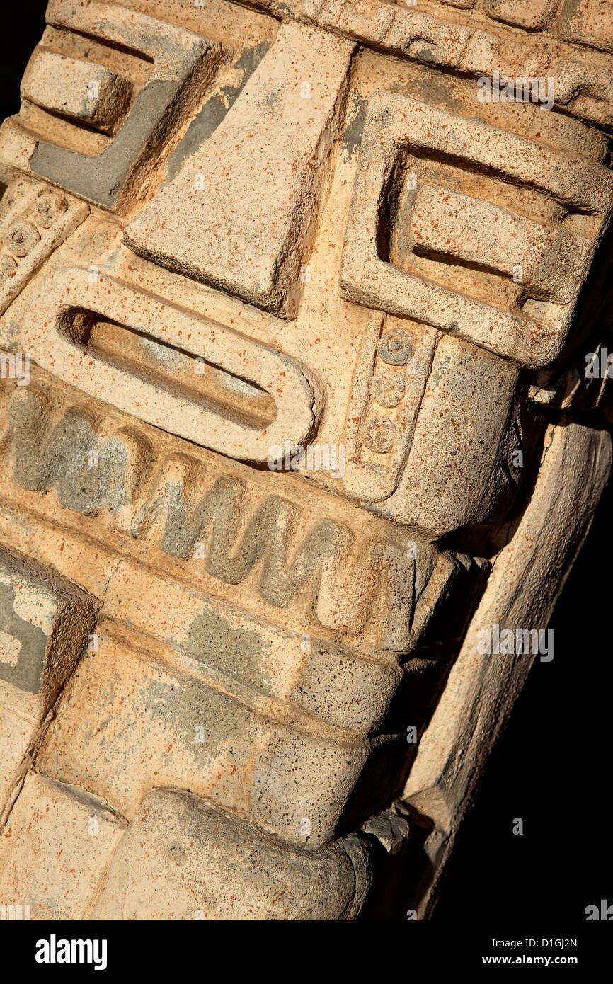 Inca statue hi-res stock photography and images - Alamy