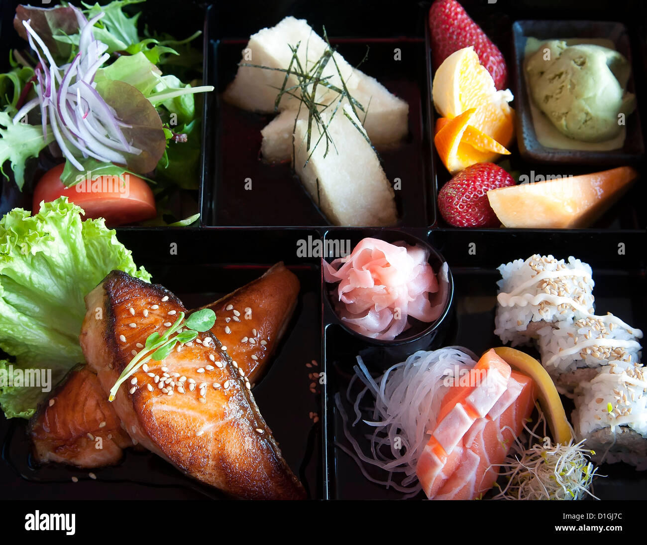 Strawberry sushi hi-res stock photography and images - Alamy