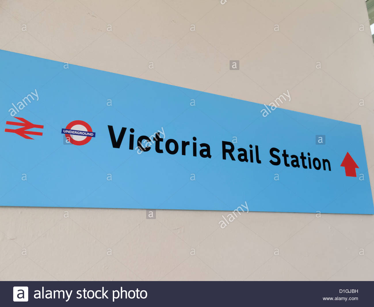 Victoria Station Stock Photos & Victoria Station Stock Images - Alamy