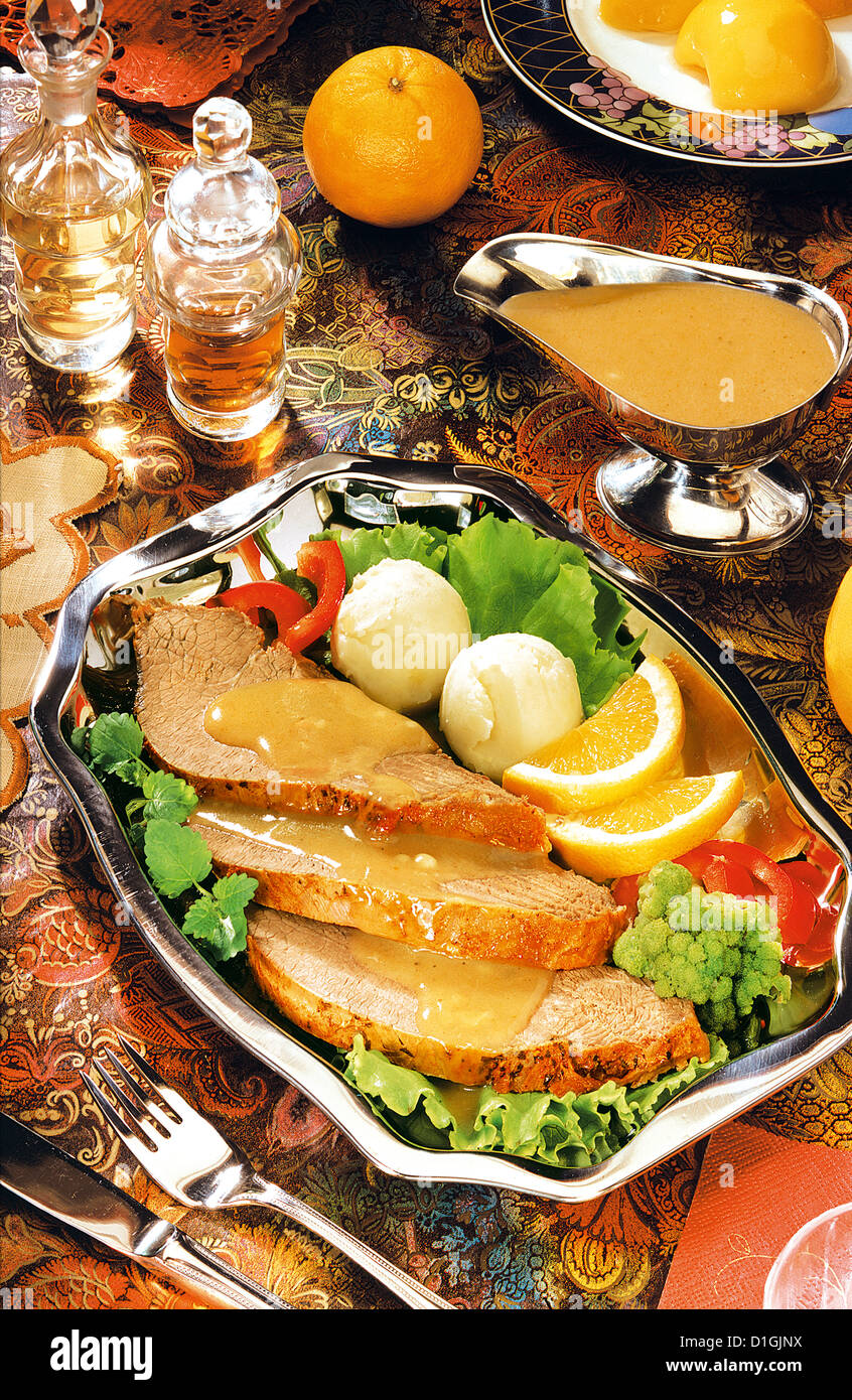 Souce pan hi-res stock photography and images - Alamy