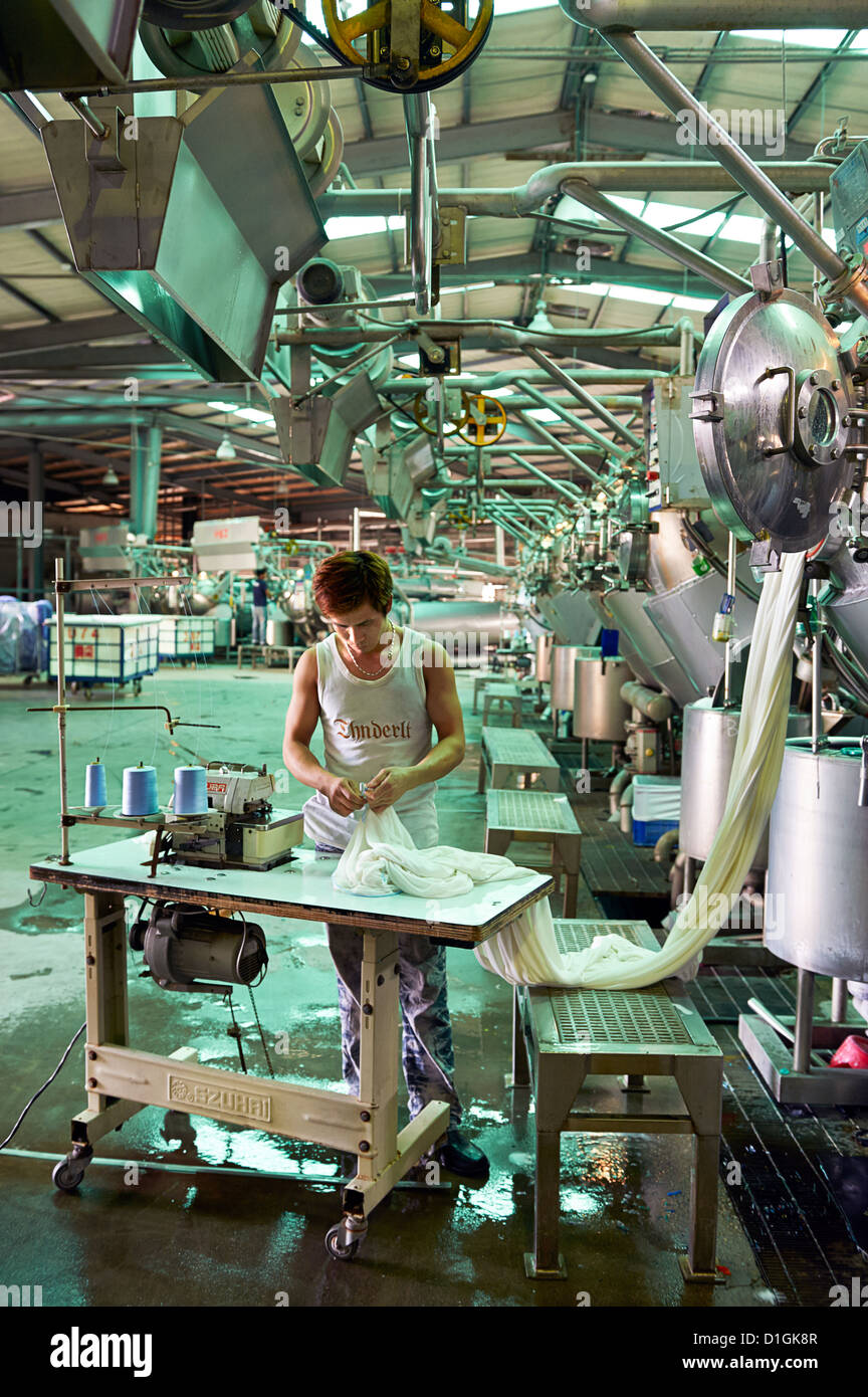 Textile dye machines hi-res stock photography and images - Alamy