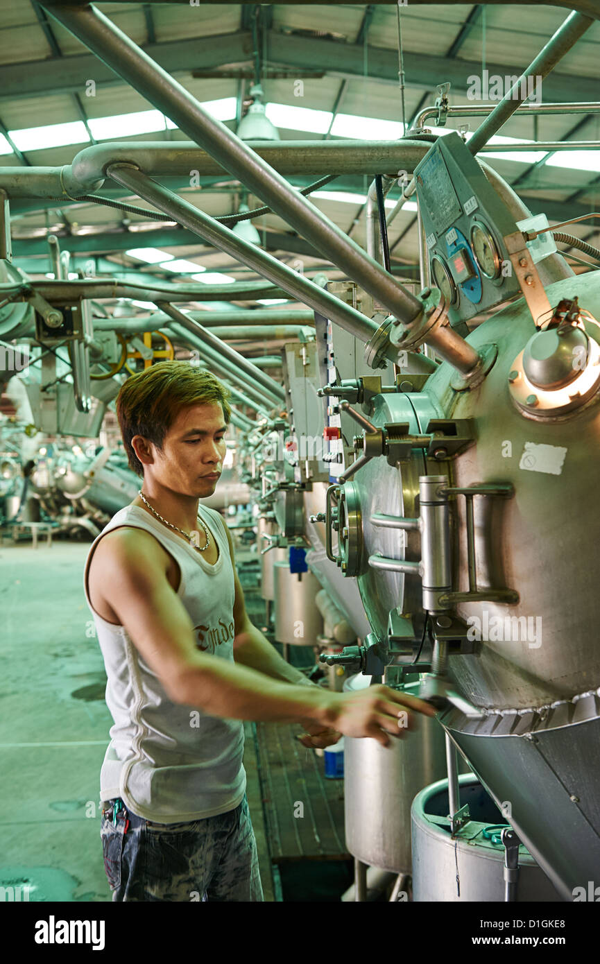 Dying machines hi-res stock photography and images - Alamy