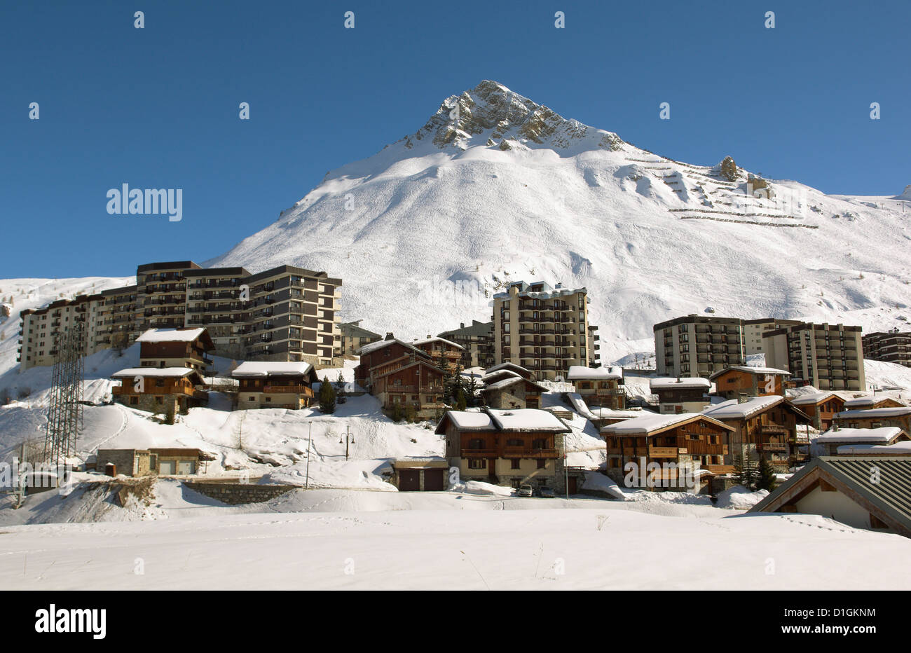 Tignes hi-res stock photography and images - Alamy