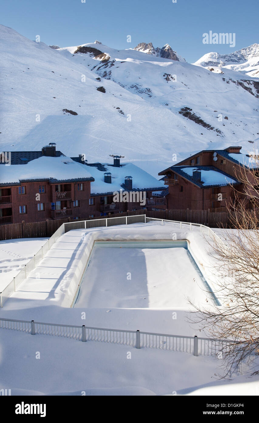 Swimming pool in Val Claret, highest village in Tignes, Savoie, Rhone ...