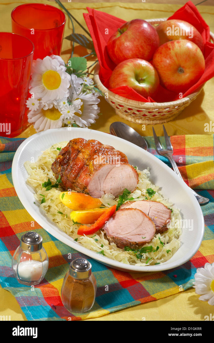 Slice apple hi-res stock photography and images - Alamy