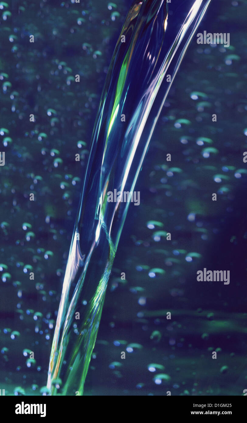 Transparent water drop dynamic hi-res stock photography and images - Alamy