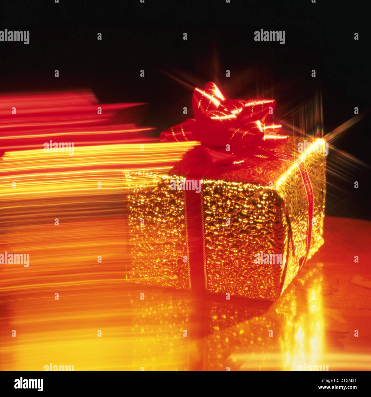 New Year gift package Stock Photo - Alamy