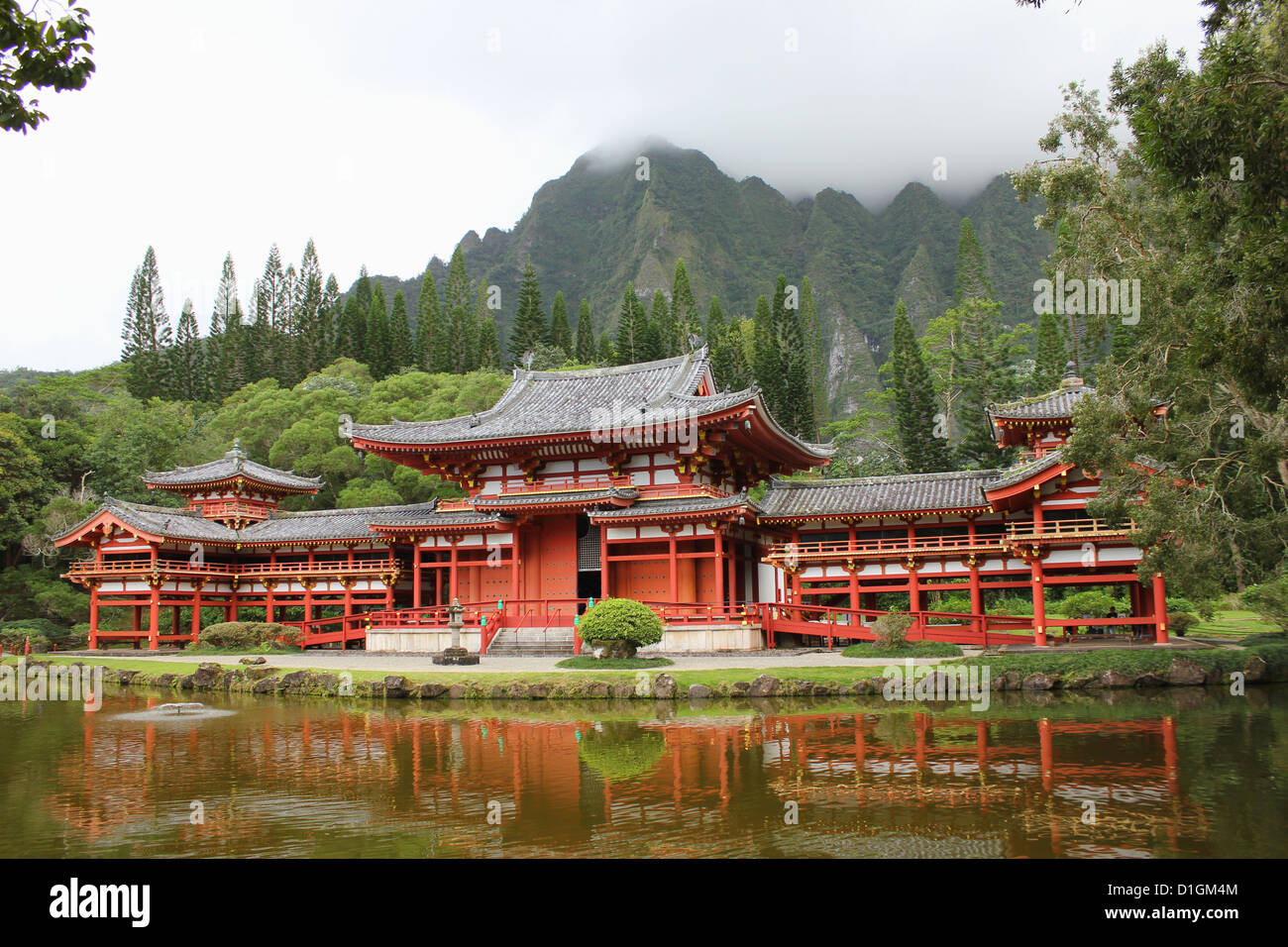 Valley of the Temples, Japanese Buddhist Byodo-in Temple located in the ...