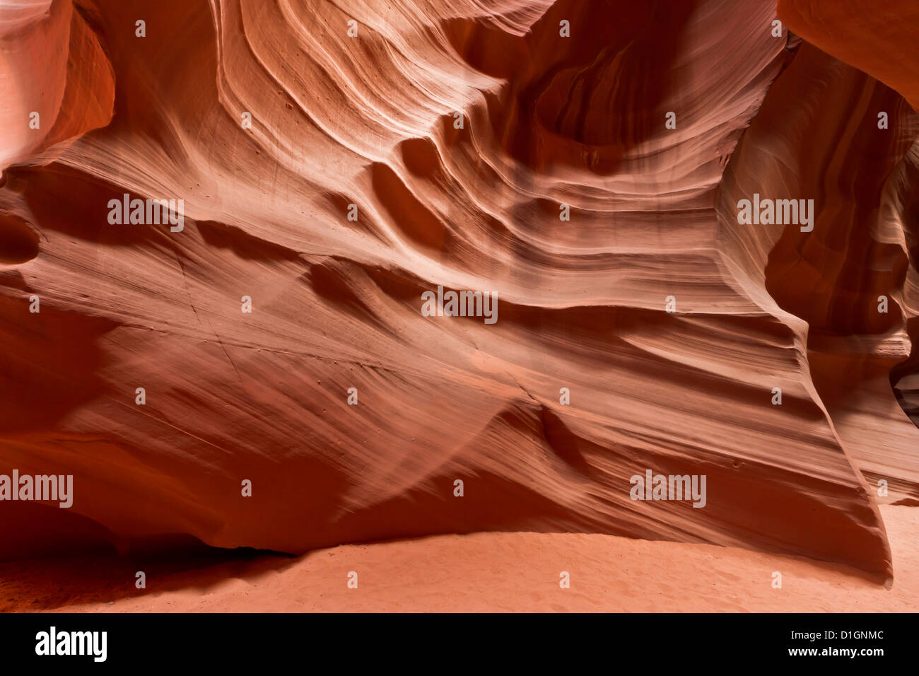 Upper Antelope Canyon (Tse' bighanilini), LeChee Chapter, Navajo Nation ...