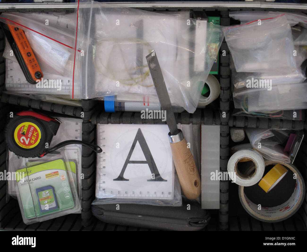 Forensic tools hi-res stock photography and images - Alamy