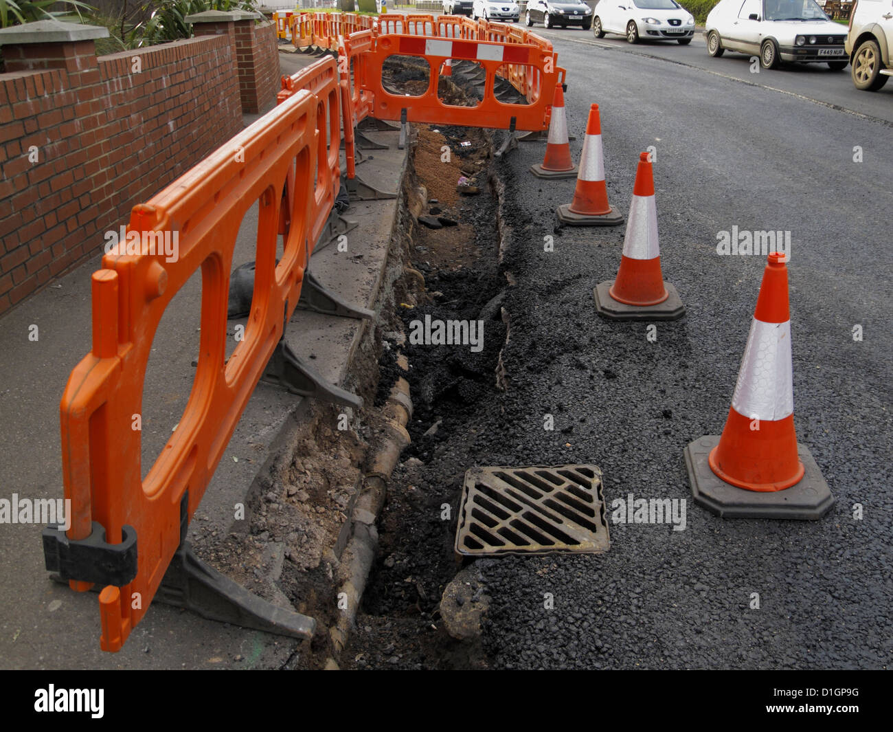 Crumbling infrastructure hi-res stock photography and images - Alamy