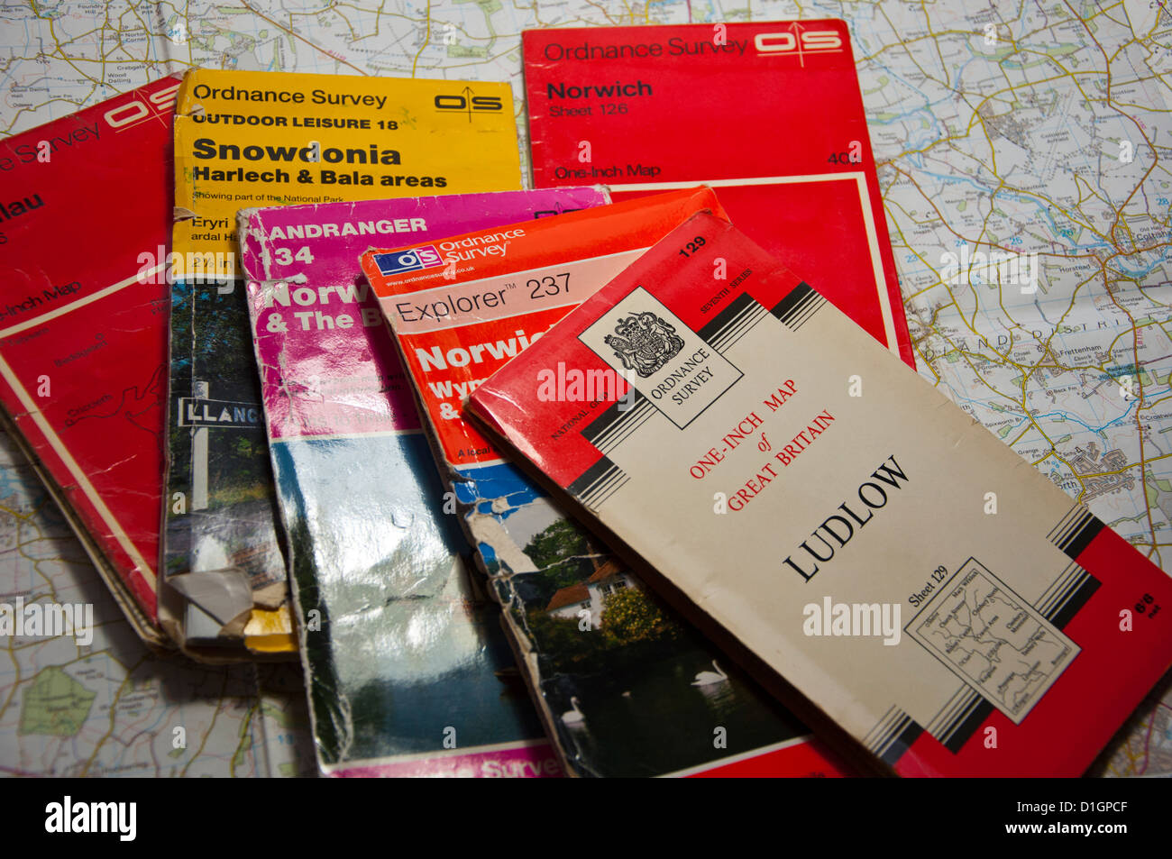 Different editions of OS Ordnance survey maps Stock Photo - Alamy