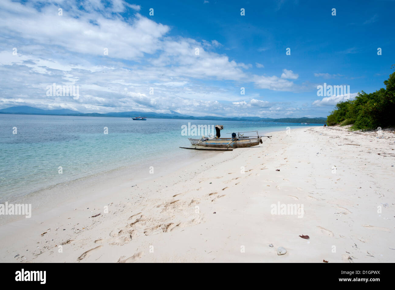 Beach with fishing boat, Manado, Sulawesi, Indonesia, Southeast Asia ...