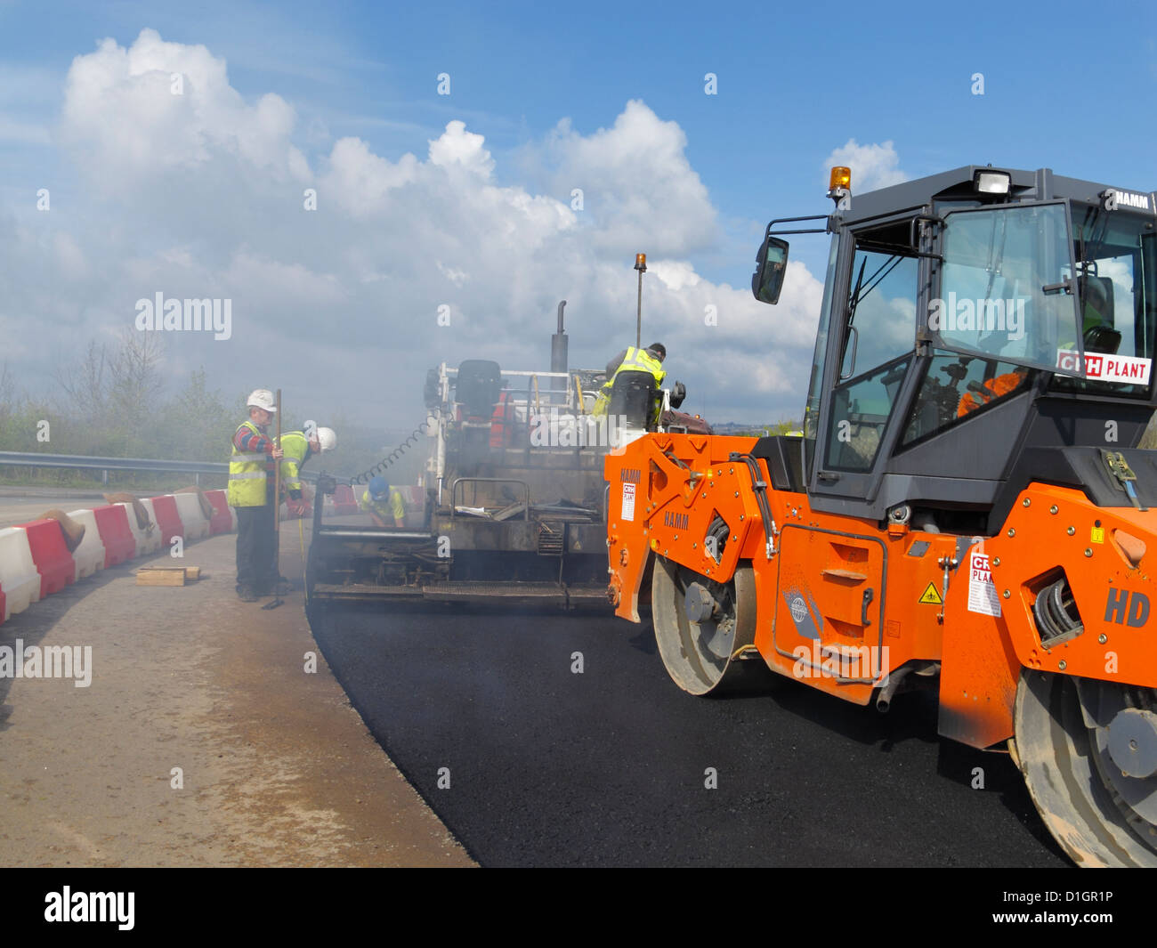 Highway road construction hi-res stock photography and images - Alamy