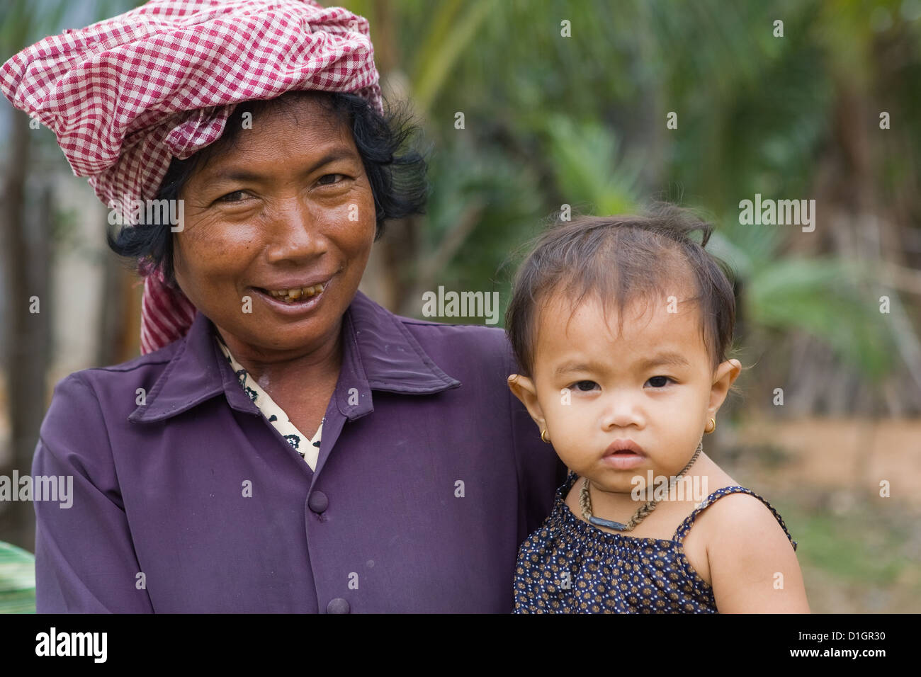Khmer child hi-res stock photography and images - Alamy