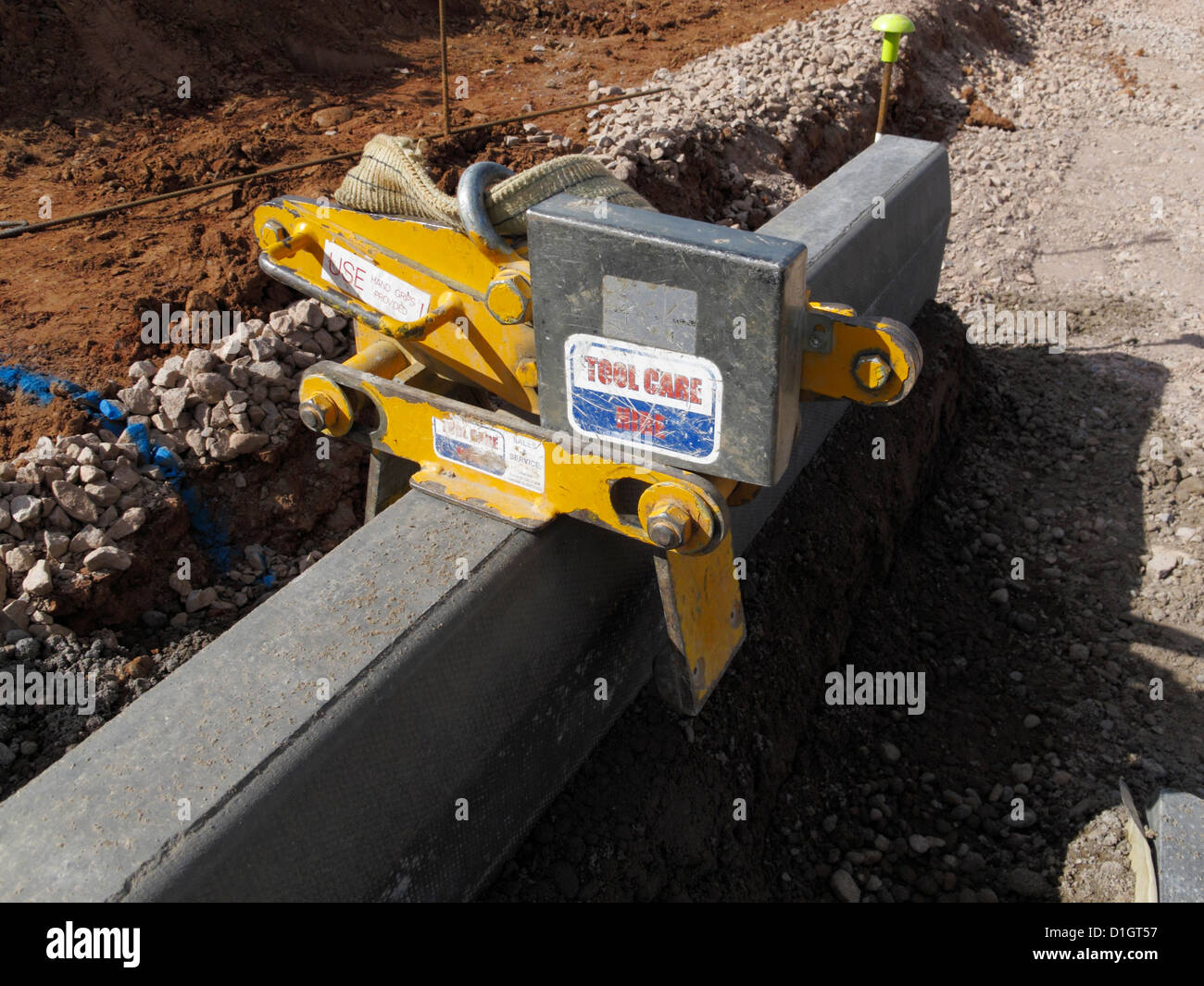 kerb lifting laying placing equipment heavy load safe working device ...