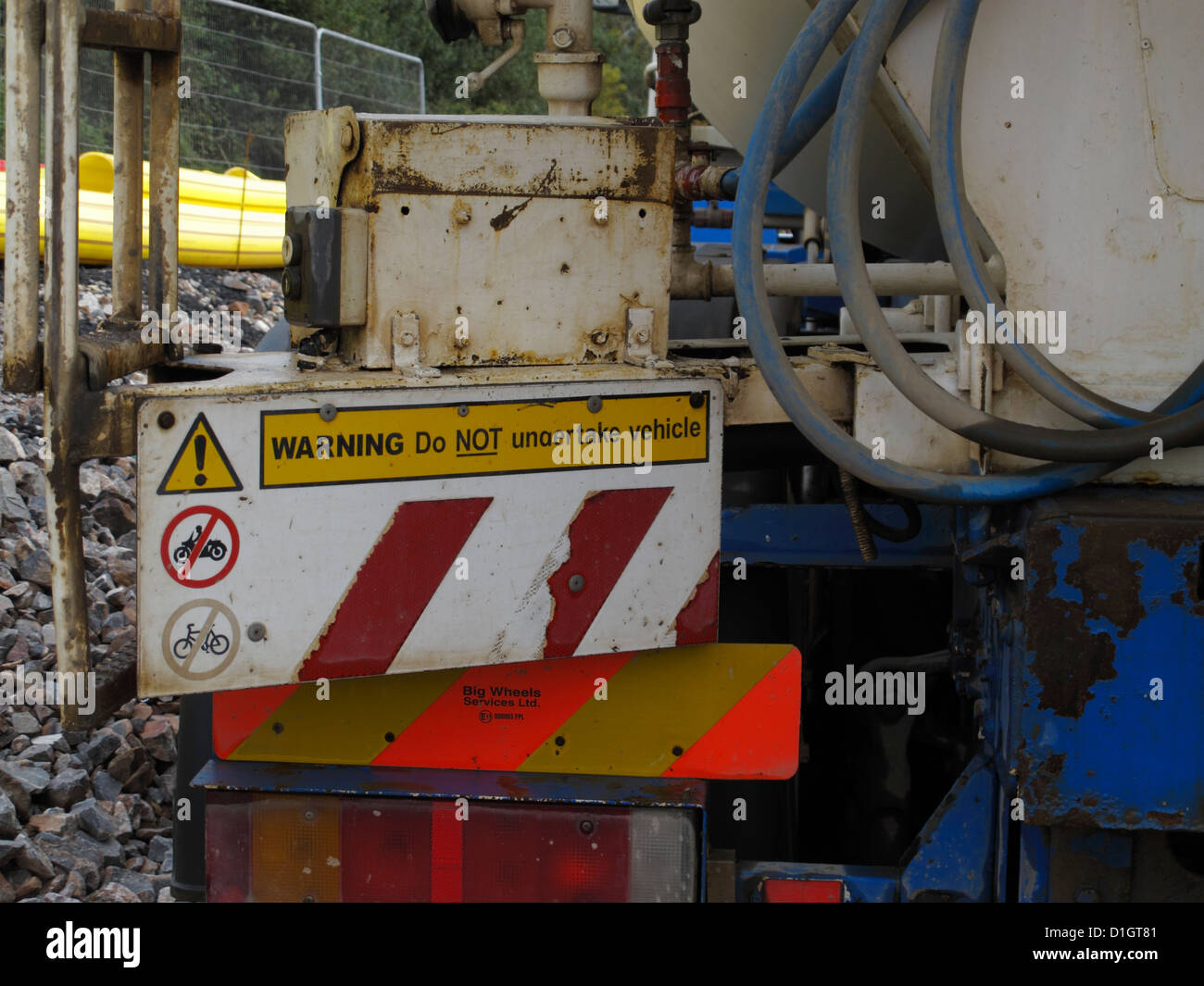 Warning Do Not Undertake Vehicle sign on the back of an HGV lorry truck ...