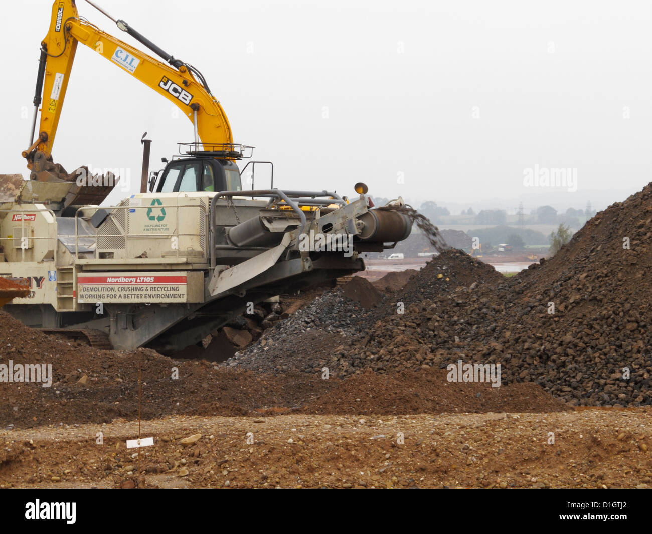 Aggregate materials hi-res stock photography and images - Alamy