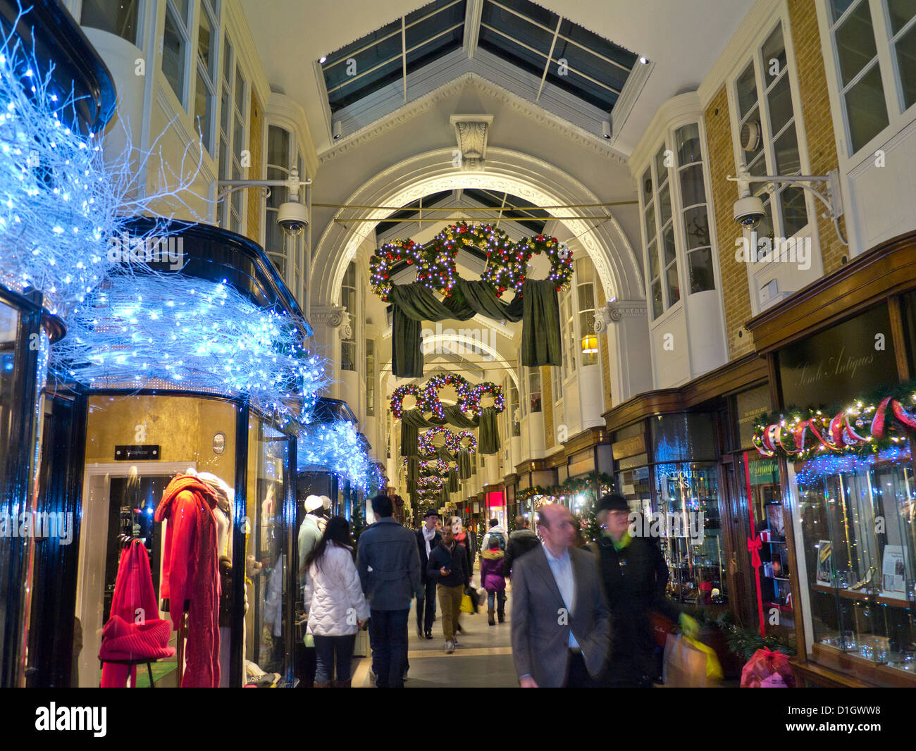 Burlington arcade london christmas hi-res stock photography and images ...