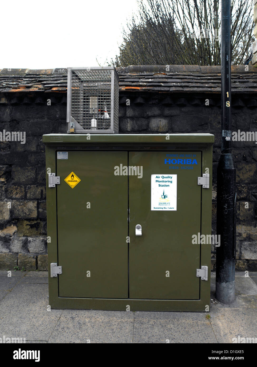 Air quality monitoring station hi-res stock photography and images - Alamy