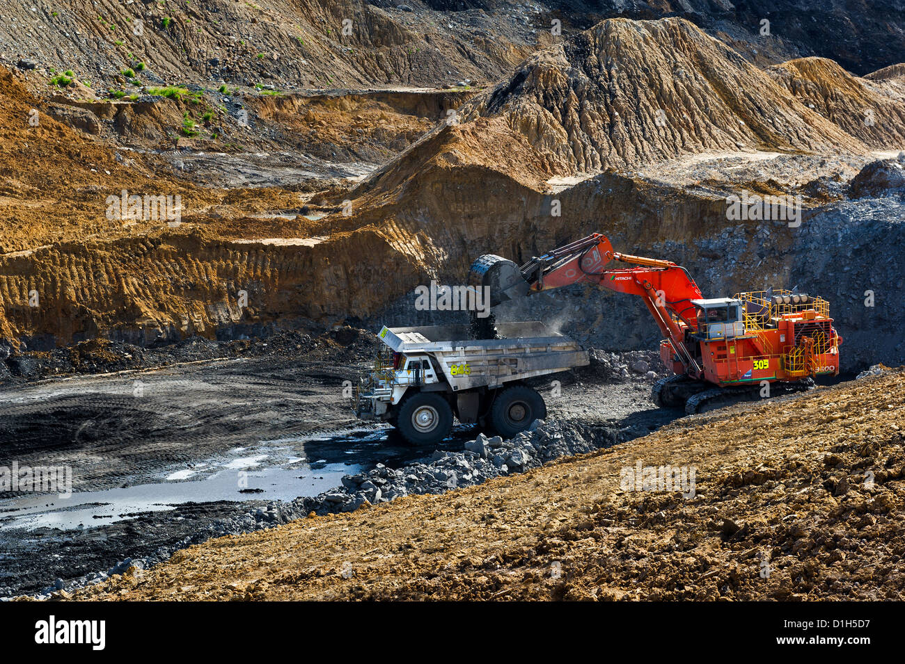 Mining Truck Close Ups High Resolution Stock Photography and Images - Alamy