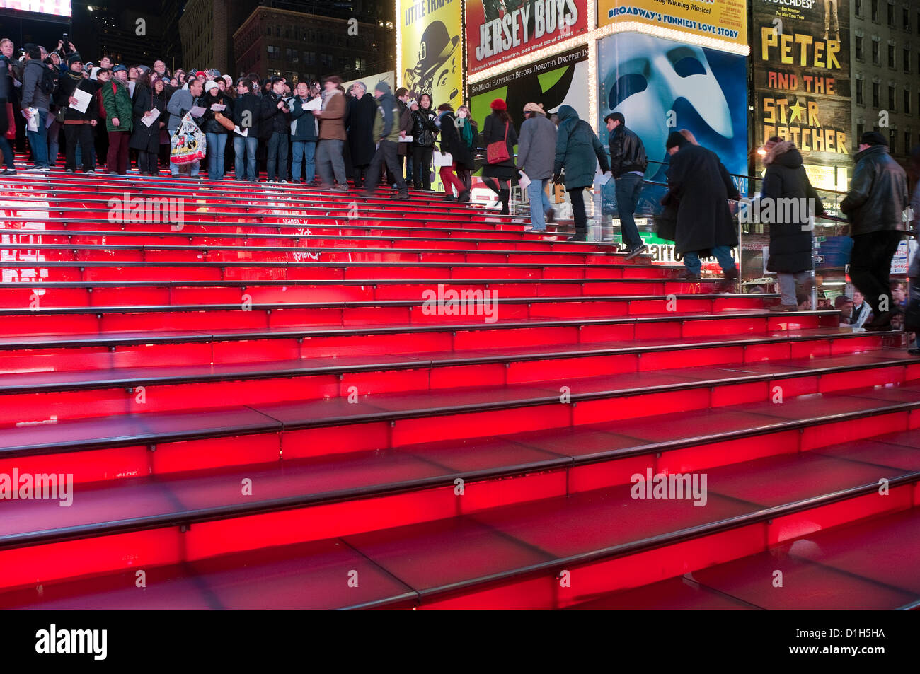 New York, NY - 21 December 2012 Over 500 people filled the red steps in ...