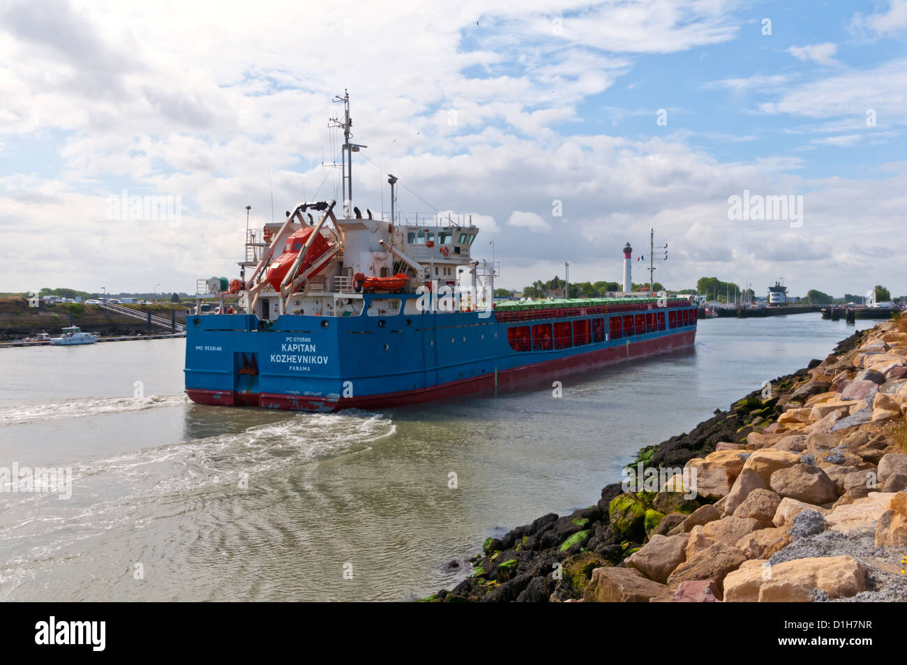 Caen ship canal hi-res stock photography and images - Alamy