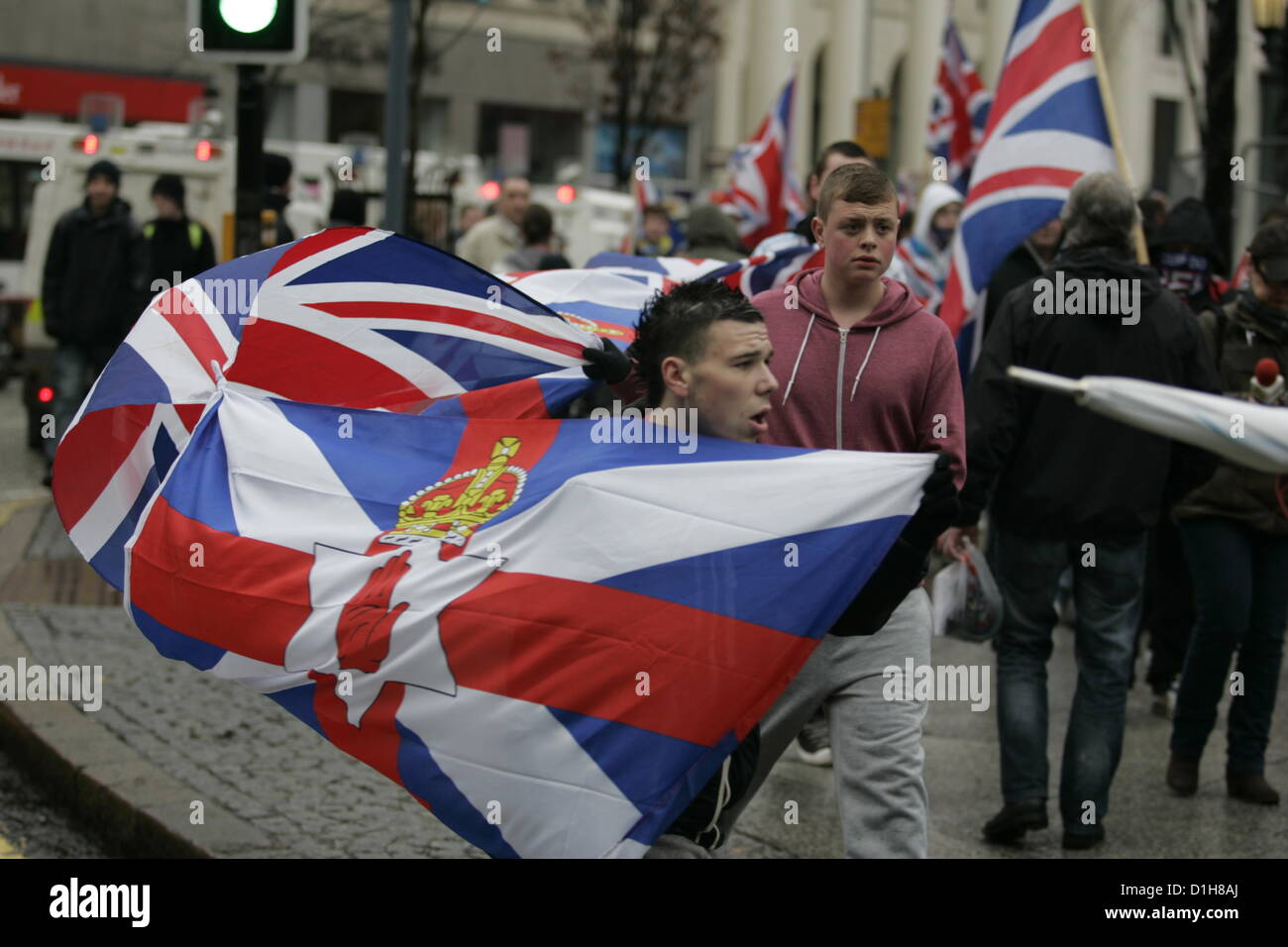 Police officers across belfast hi-res stock photography and images - Alamy