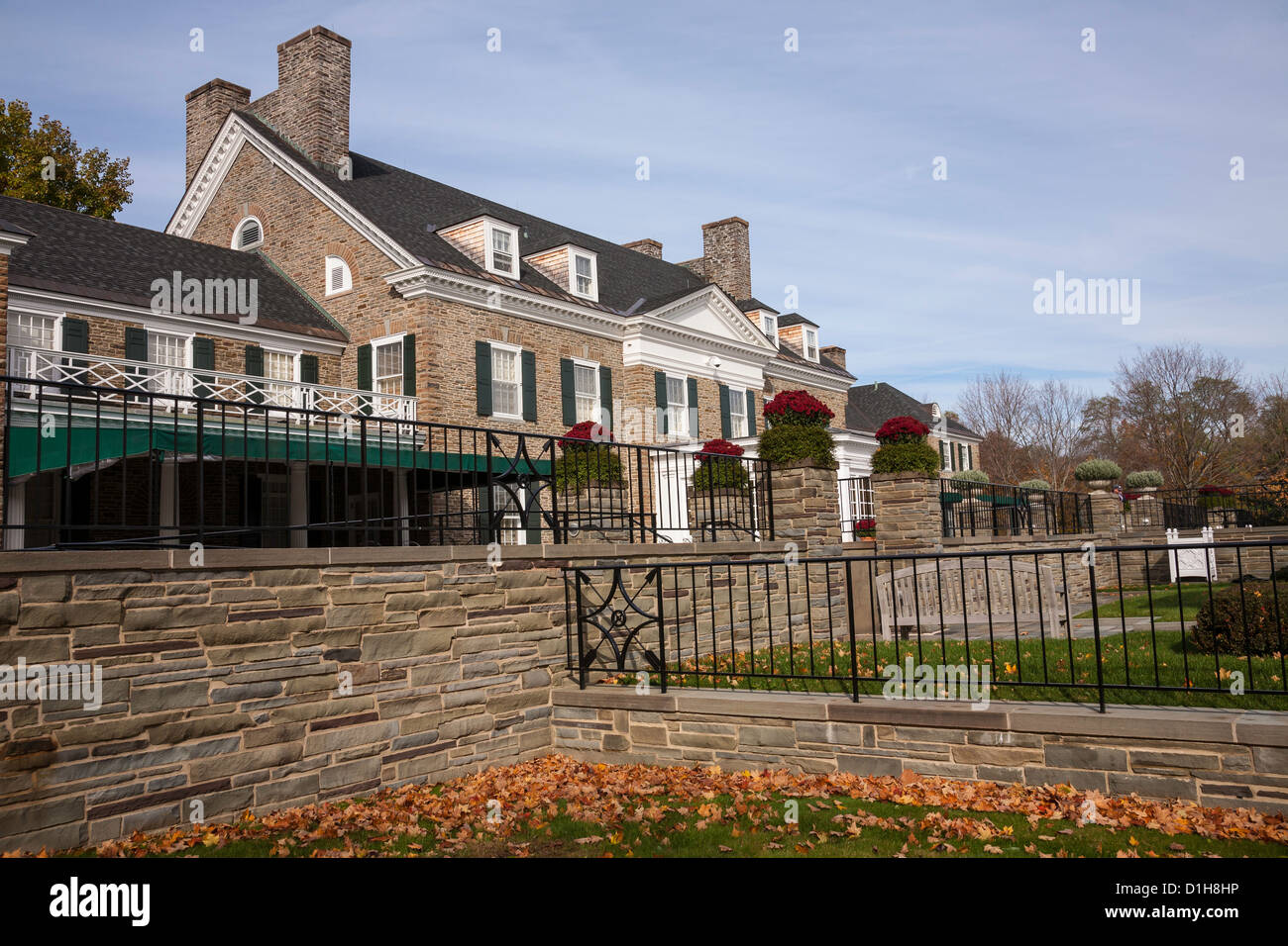 Fenimore art museum cooperstown ny hi-res stock photography and images ...