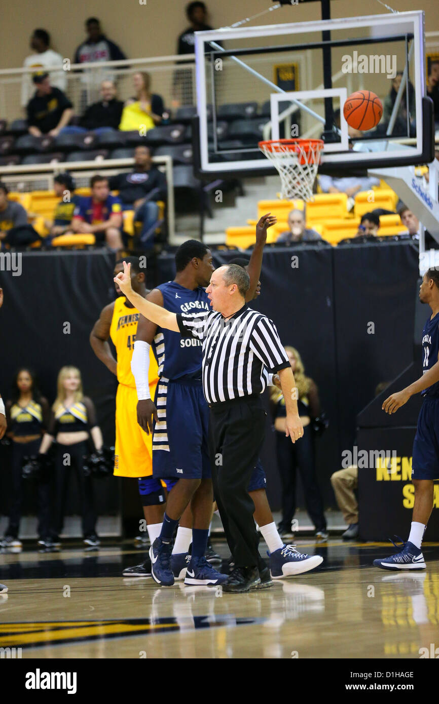 Referee Tim Gattis Stock Photo - Alamy