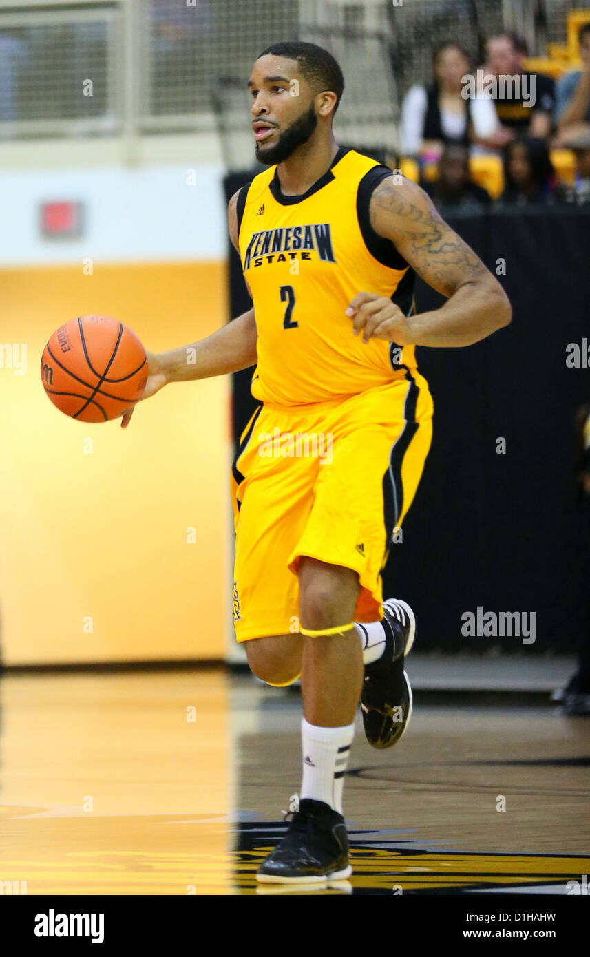 Markeith Cummings battles during Georgia Southern's 62-46 victory over ...