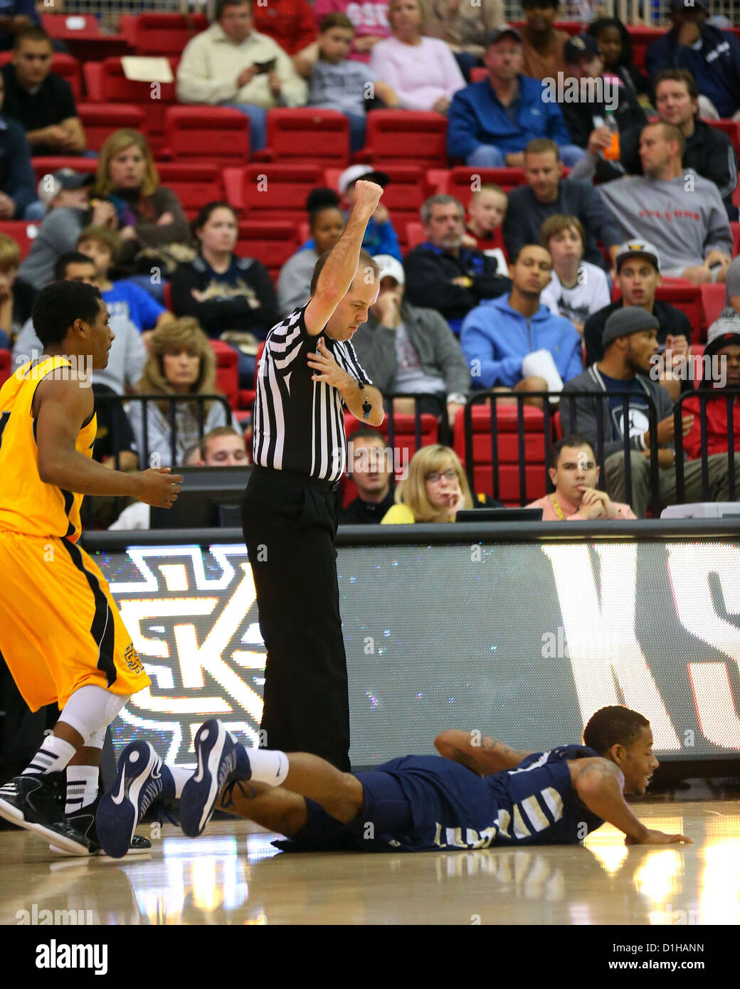 Referee Jeff Smith Stock Photo - Alamy
