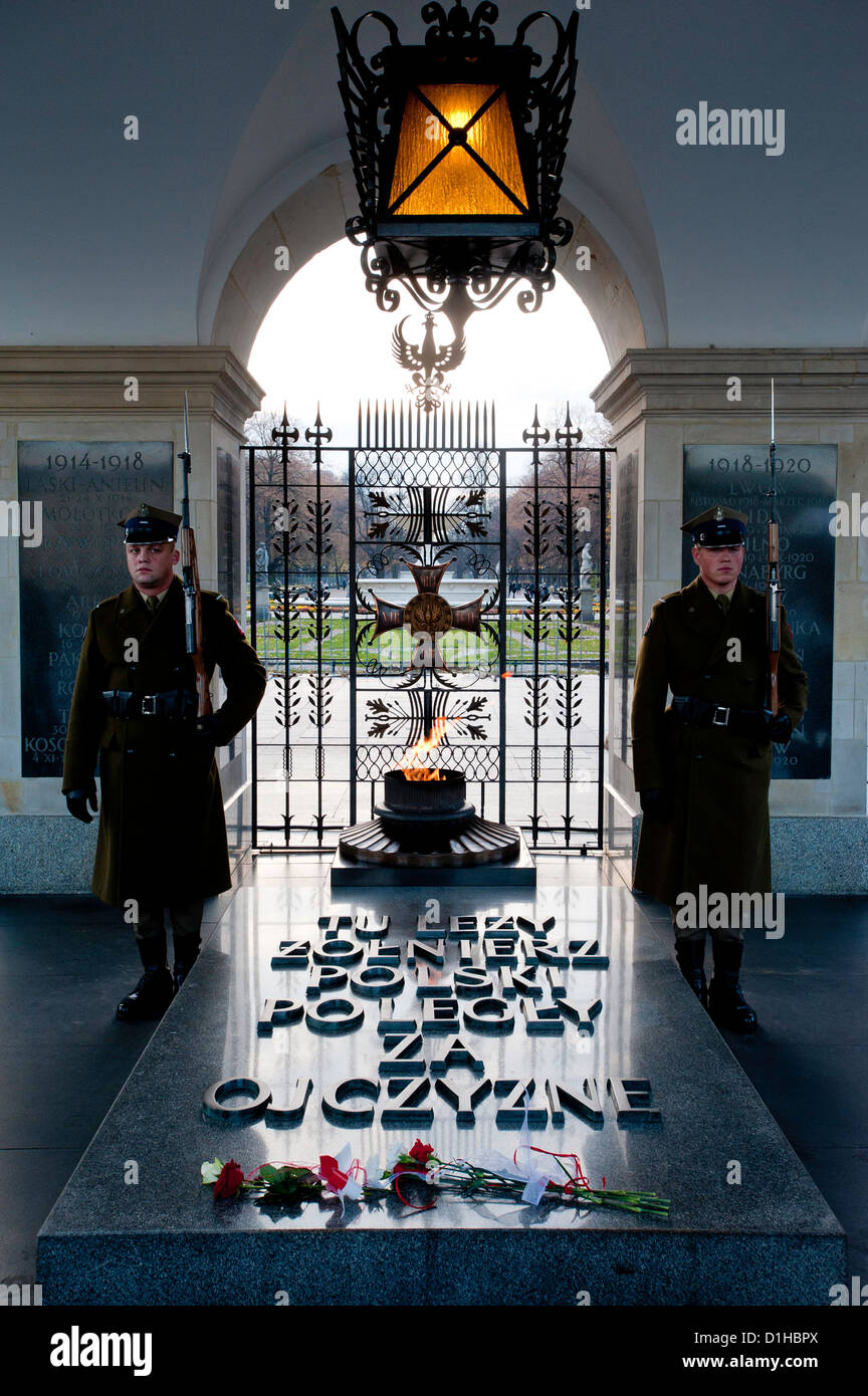 Monument to Unknown Soldier, Parade Square, Warsaw, Poland Stock Photo ...