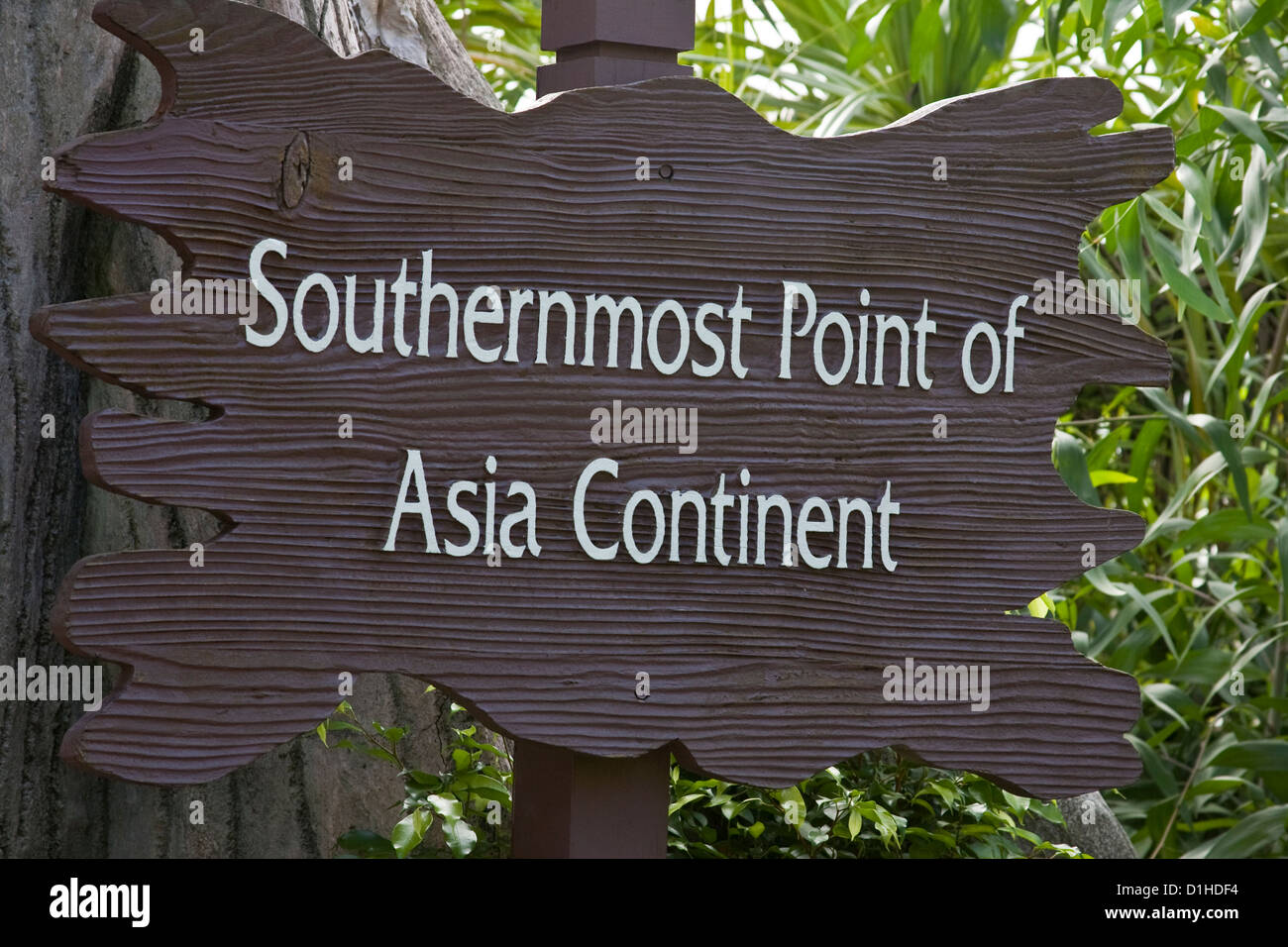 Southernmost Point of Asia Continent Sign, Sentosa Island, Singapore ...