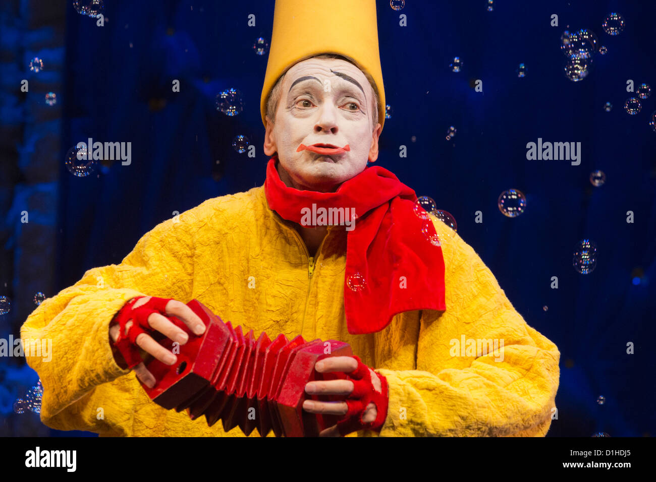Russian clown slava polunin hi-res stock photography and images - Alamy