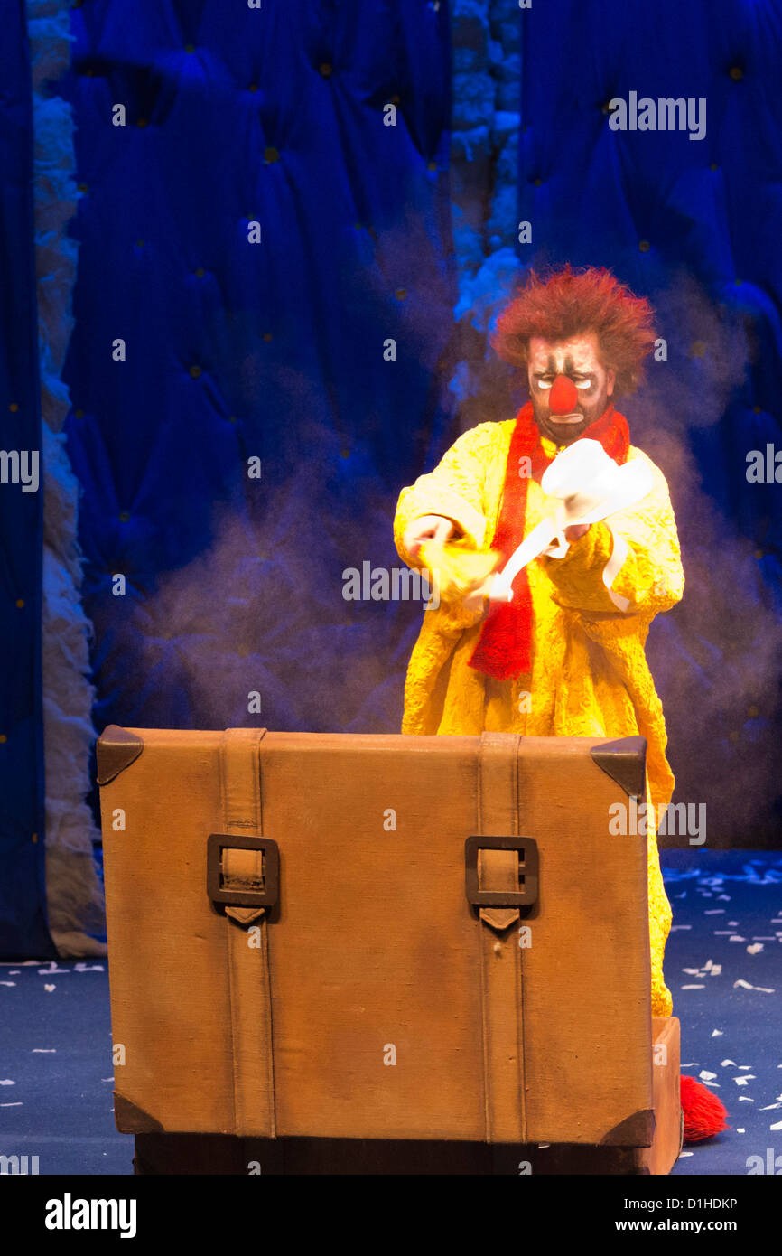 Russian clown slava polunin hi-res stock photography and images - Alamy