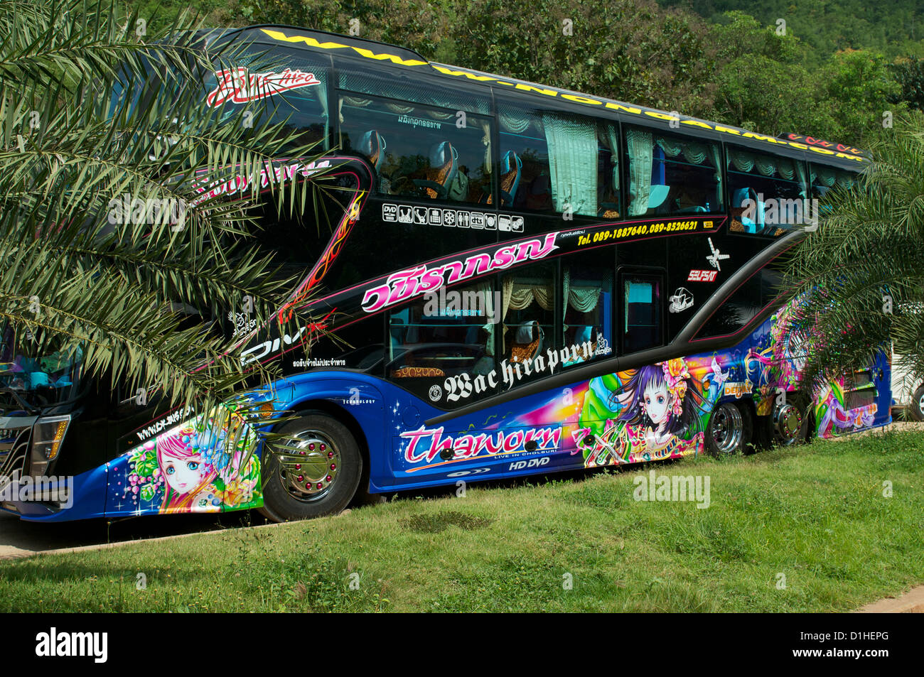 Bus coach painting hi-res stock photography and images - Alamy