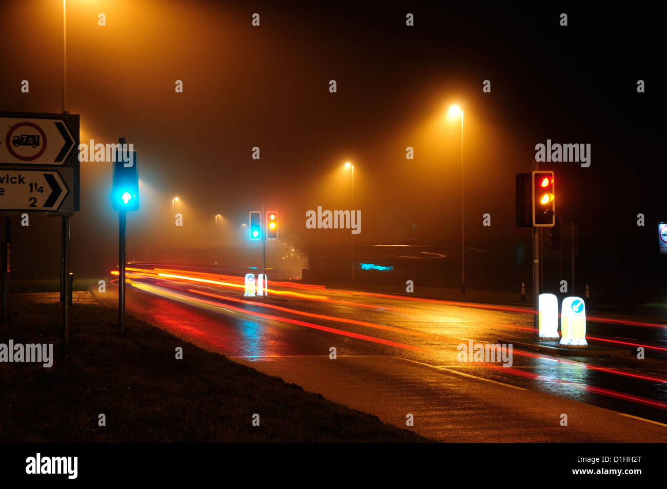 Road Junction at Night.A60 Between Nottingham and Ravenshead Stock ...