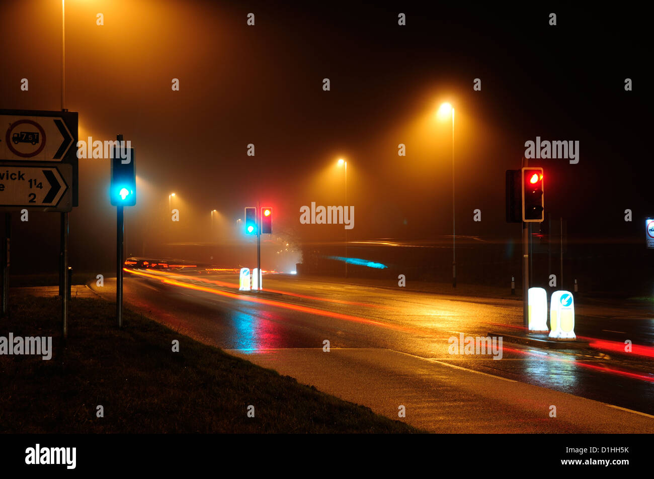 Road junction uk movement traffic hi-res stock photography and images ...
