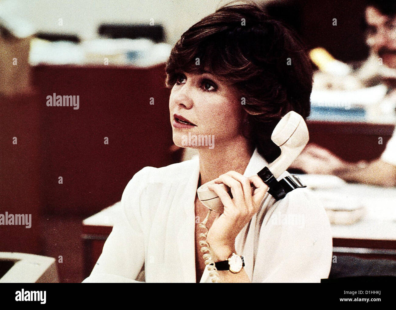 Sally Field Forrest Gump Reporter